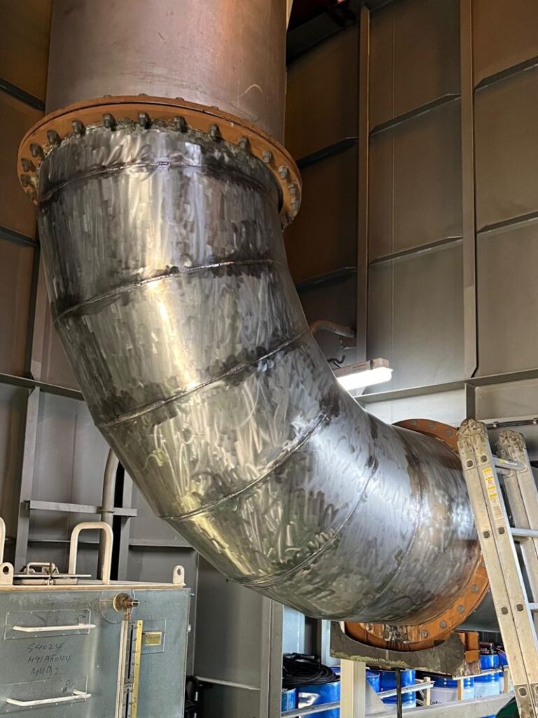Leaking flanges and corroded super duplex welds - Worldwide Maritime ...